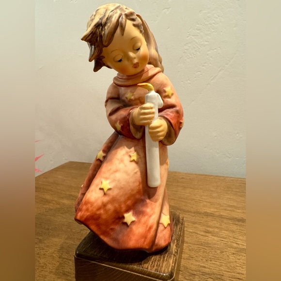 Goebel | Holiday | Hummel By Goebel Heavenly Angel Tree Topper | Poshmark